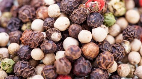 Bioperine - What Is It & What Does It Do? | Bioperine, Natural herbs ...