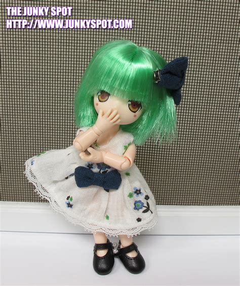 Watch Asenva's in depth review of the Obitsu 11cm dolls here! Click the ...