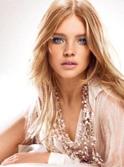 Beautiful medium golden blonde hair Beach Makeup, Summer Makeup ...