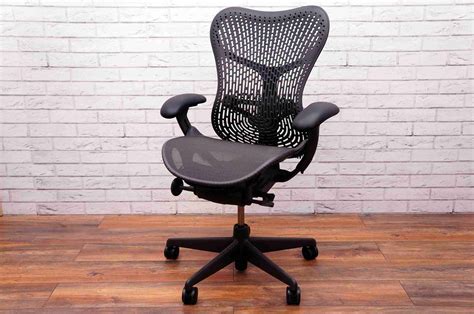 Herman Miller Mirra review - Union Chair