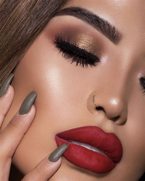 Makeup Tutorial: How to Apply Makeup for a Flawless Finish | Makeup.com ...