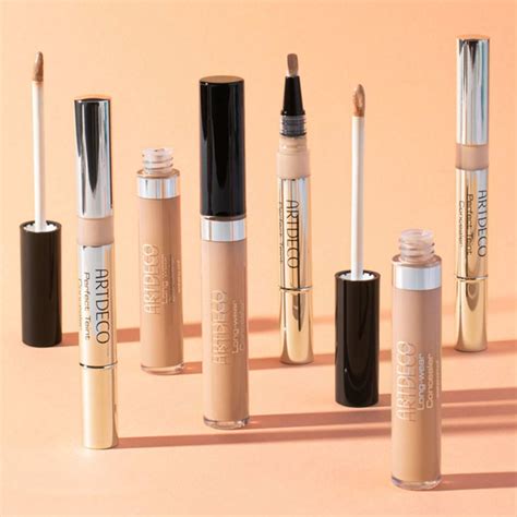ARTDECO Perfect Teint Concealer rozjasňující korektor v peru | notino.cz