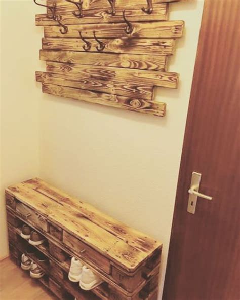 Мебель из поддонов | Wood pallets, Wood, Pallet garden furniture