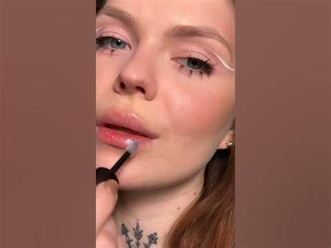 Господи, какие же красивые блески🥹💕#макияж #makeupartist #makeupshorts ...