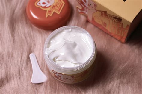 Let's Review The Most Iconic Products by Elizavecca: Elastic Retinol ...