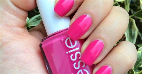 Devilishly Stylish: NOTD: Essie "Funny Face" (review, swatches & a dupe)