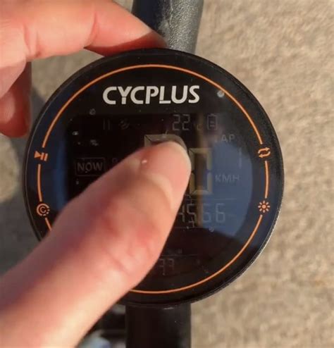 Cycplus M2 Review - Budget GPS Bike Computer but flawed