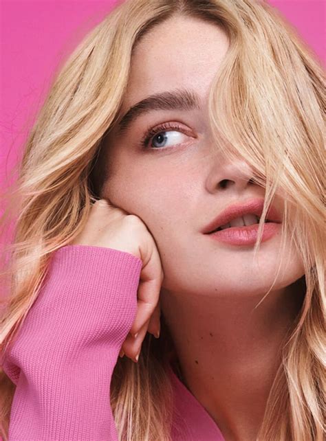 Жирные волосы: что делать, как избавиться от жирности и засаленности