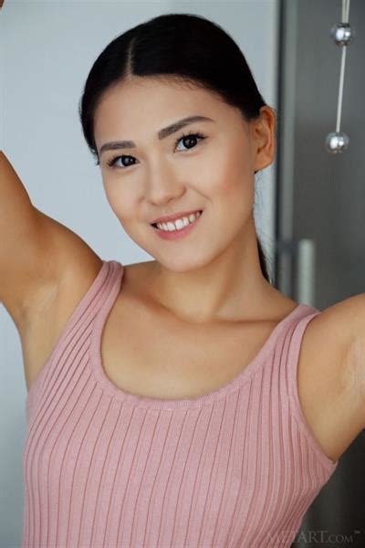 Kimiko Pictures (4 Images)