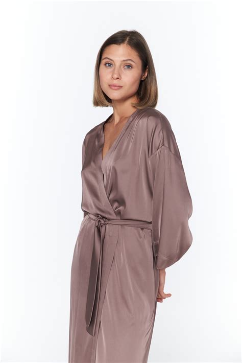 Шелковый халат-кимоно капучино | CHERNIKA STORE