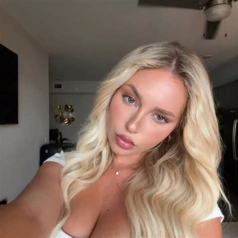 Cora (@cora_starxo) • Threads, Say more