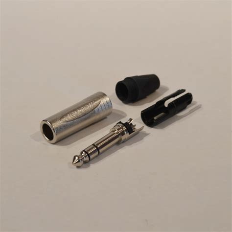Neutrik NP3X – ShowBitz