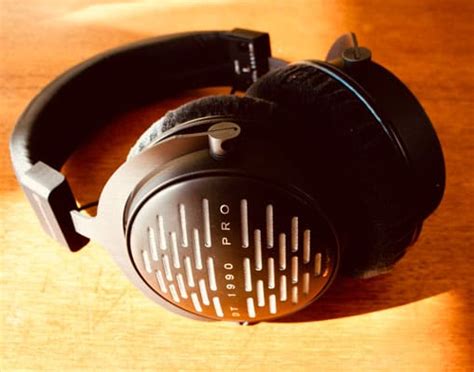 Beyerdynamic DT 1990 Pro Review: Detail, Punch & Bass Love