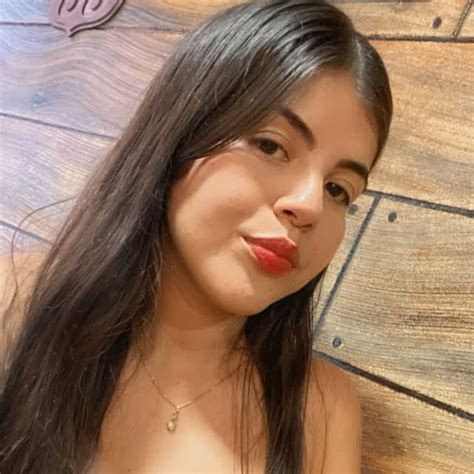 Sabrina Sousa (@sabri_viic) • Threads, Say more