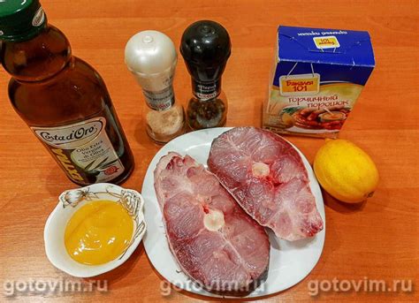 Толстолобик в духовке, запеченный в горчично-медовом соусе. Рецепт с фото