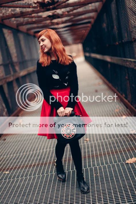 Outfit: Pavlov - A Clothes Horse