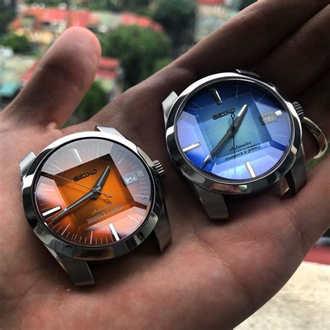 [SARB001/005] A little bit of colour to start off the week 🍊💠🍊 : r/Watches