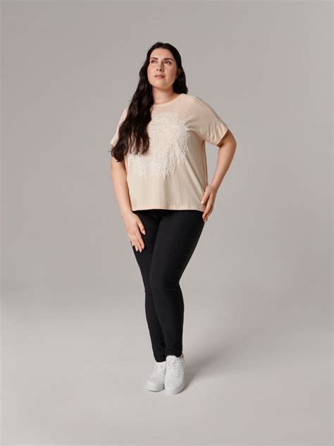 Plus Size - SINSAY