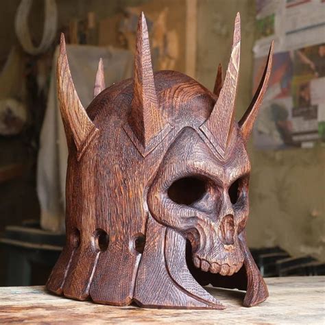 Деревянный шлем Эредина от HrytsaiWoodCarving / The Witcher :: фэндомы ...
