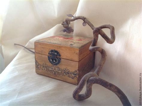 Шкатулка из гевеи для хранения масел | Decorative boxes, Doma, Decor
