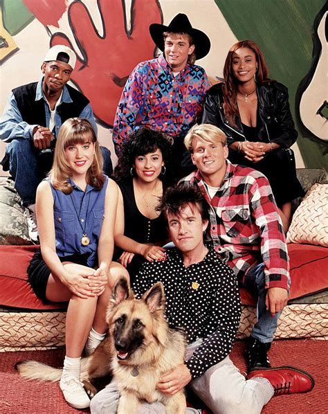 MTV The Real World Cast Photo 1993 : r/OldSchoolCool