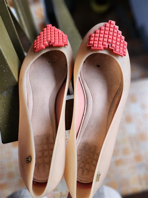 Melissa, Men's Fashion, Footwear, Casual Shoes on Carousell