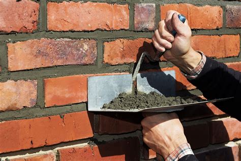 Klinker verfugen und ausbessern