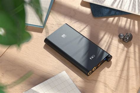 FiiO Q3 Review • Portable DAC and headphone amplifier
