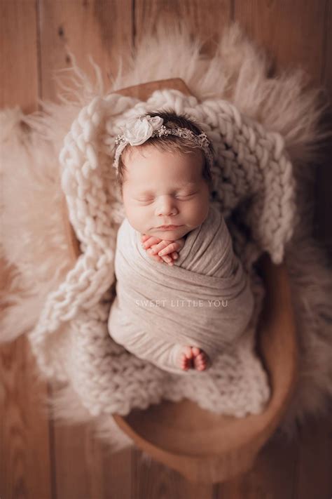 Cross cross wrap | Newborn photography boy, Newborn baby photography ...