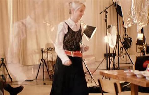 Musikvideo: Felix Jaehn & Leony - Waking Up