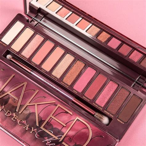 Urban decay naked cherry palette — цена 1500 грн в каталоге Тени для ...