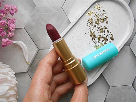Помада для губ Vivienne Sabo Nude Createur в роскошном винном оттенке ...