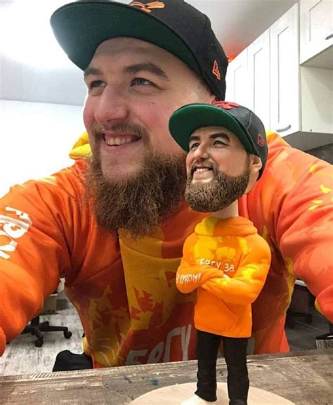 Custom Bobbleheads - Personalized Bobblehead Dolls - Cheap Bobbleheads ...