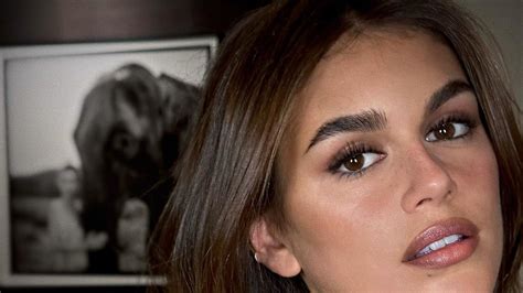 6 tendances sourcils qui feront la loi en cette rentrée | Vogue France