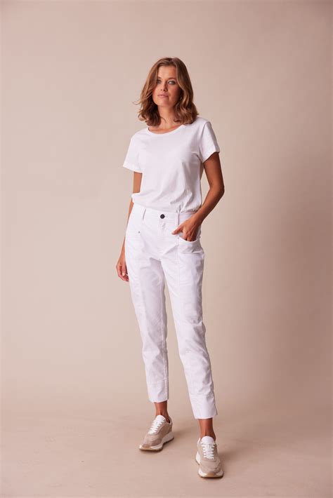 Lania The Label | Frontline Designer Clothes and Accessories, Auckland