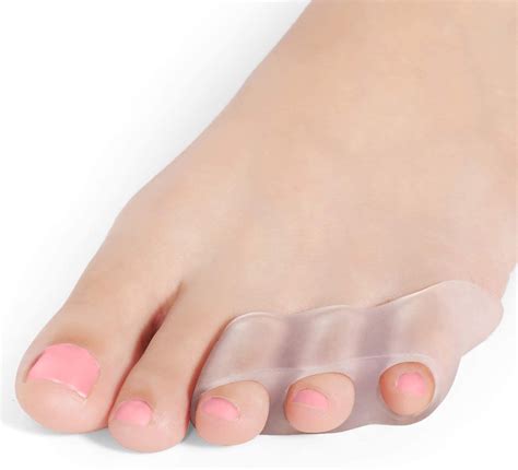 Best Toe Separators to Prevent Overlapping Toes and Various Foot Pain ...