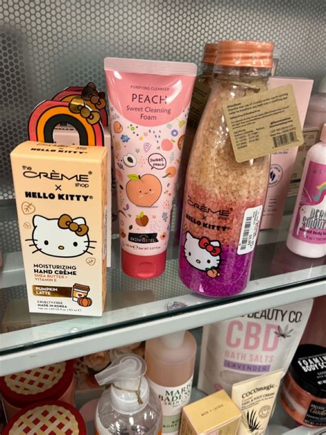 Hello Kitty | Hello kitty makeup, Hello kitty, Hello kitty items