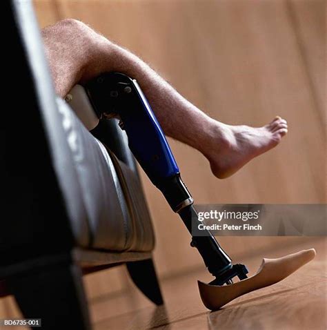 Legs Cross Photos and Premium High Res Pictures - Getty Images