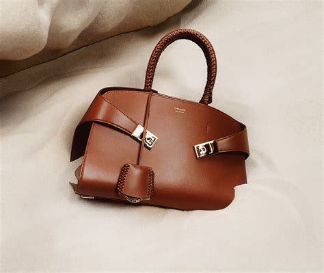 Ferragamo United Kingdom | Official Online Store