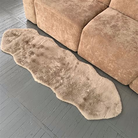 ᐉ Коврик из искусственного меха кролика (7145895) • Купить в Киеве ...
