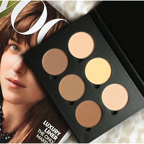 Пудра, Anastasia Beverly Hills, Contour Kit Light To Medium - eMAG.bg