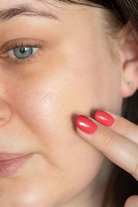 L’Oréal Paris Skin Paradise getöntes Feuchtigkeitsfluid (mit ...