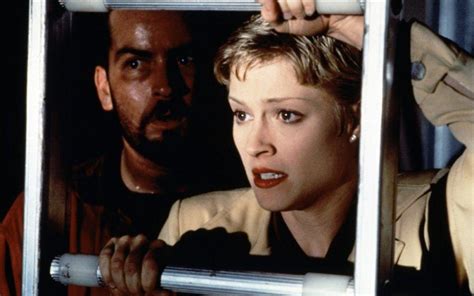 Прибытие 1996 смотреть онлайн бесплатно в HD