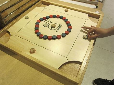 Shiga: Carom Game Championship to Be Held Again - The Japan News