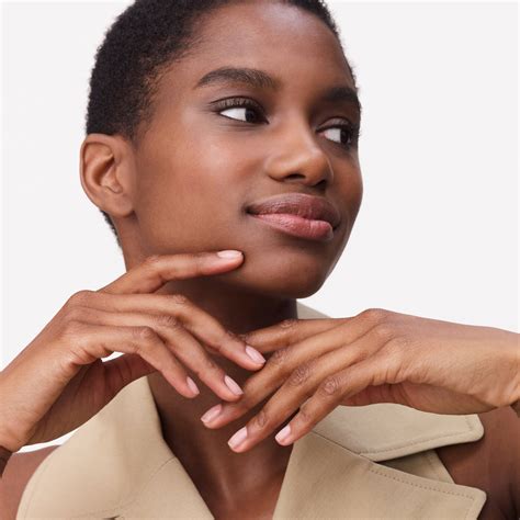 Les Mains Hermès Nagellack von HERMÈS - online bestellen bei ludwigbeck.de
