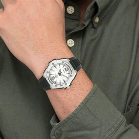ساعت کاسیو GENERAL مدل MWA-100H-7A - Casio-Iran