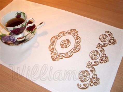 Вышитая салфетка | Projects with Machine Embroidery