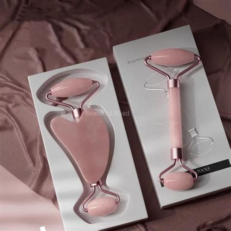 Face Spa Neck Massager for Face Roller Gua Sha Scraper Board Lift Up ...