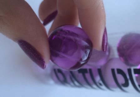 Масляные шарики для ванны Mades Cosmetics Bath Pearls с ароматом асаи и ...