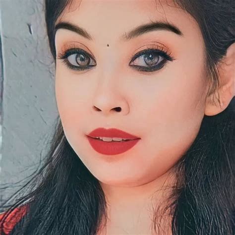 rubina Shaikh (@rubina_________shaikh) • Threads, Say more